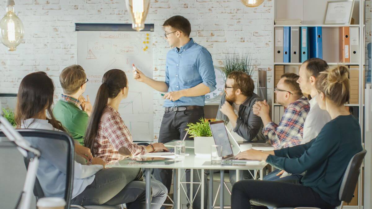 Leading from the front | Advantage Business Advisors